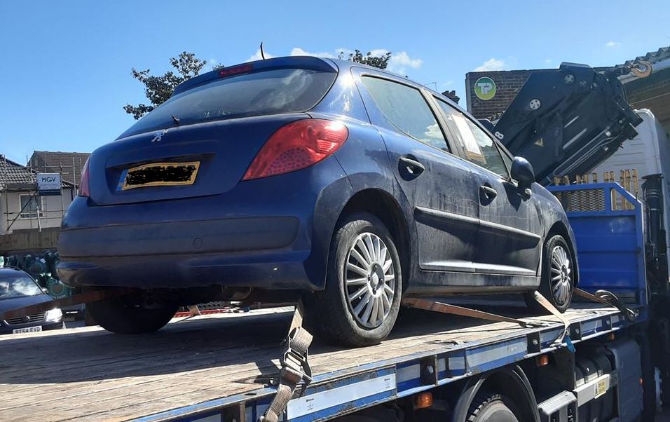 How to Remove Abandoned Vehicles: Tips and Advice | Maltaward