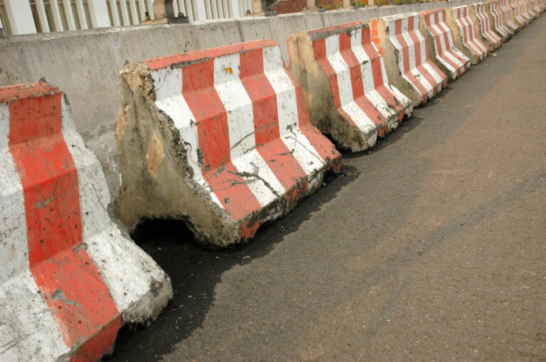 Concrete barriers: which type is right for you? | Maltaward