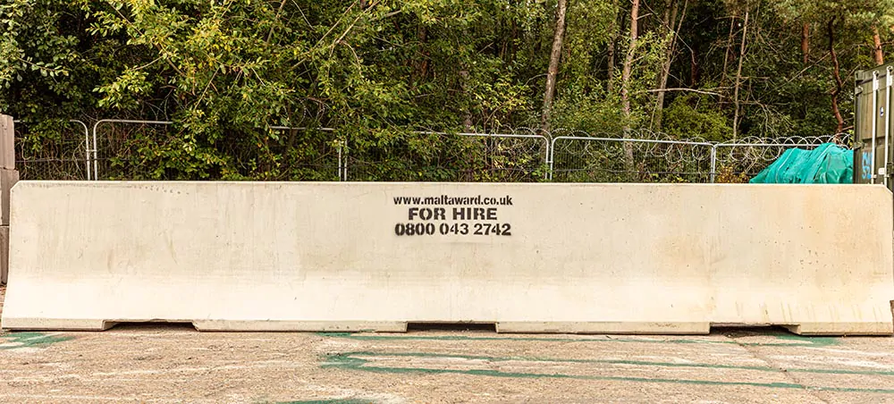 Concrete Jersey Barriers - Buy or Hire Online - Nationwide Delivery