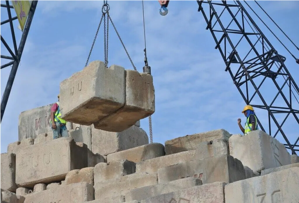 Kentledge Blocks / Kelly Blocks | Concrete Hoarding Blocks